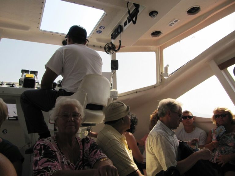 wpid-Lifeboat-interior-2.JPG - Wansbrough's Cruise Blog